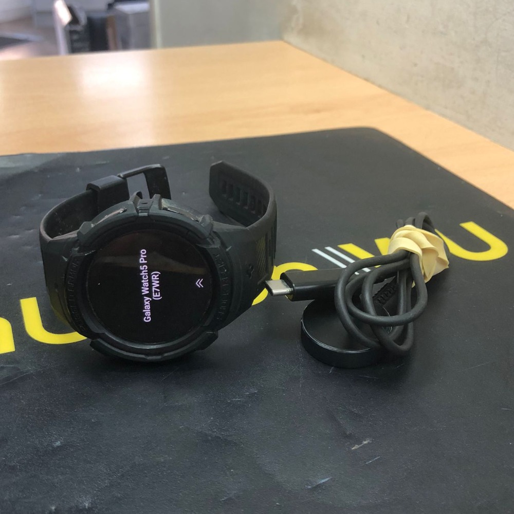 Samsung Galaxy Watch5 Pro LTE 4G Bluetooth 45mm SM-R925 - Own4Less